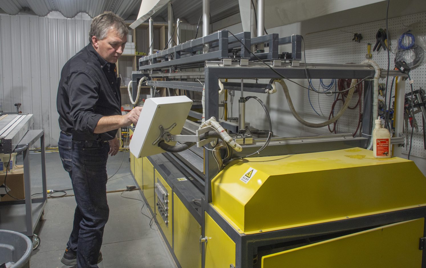 Plastic bending: Expertise and custom innovation